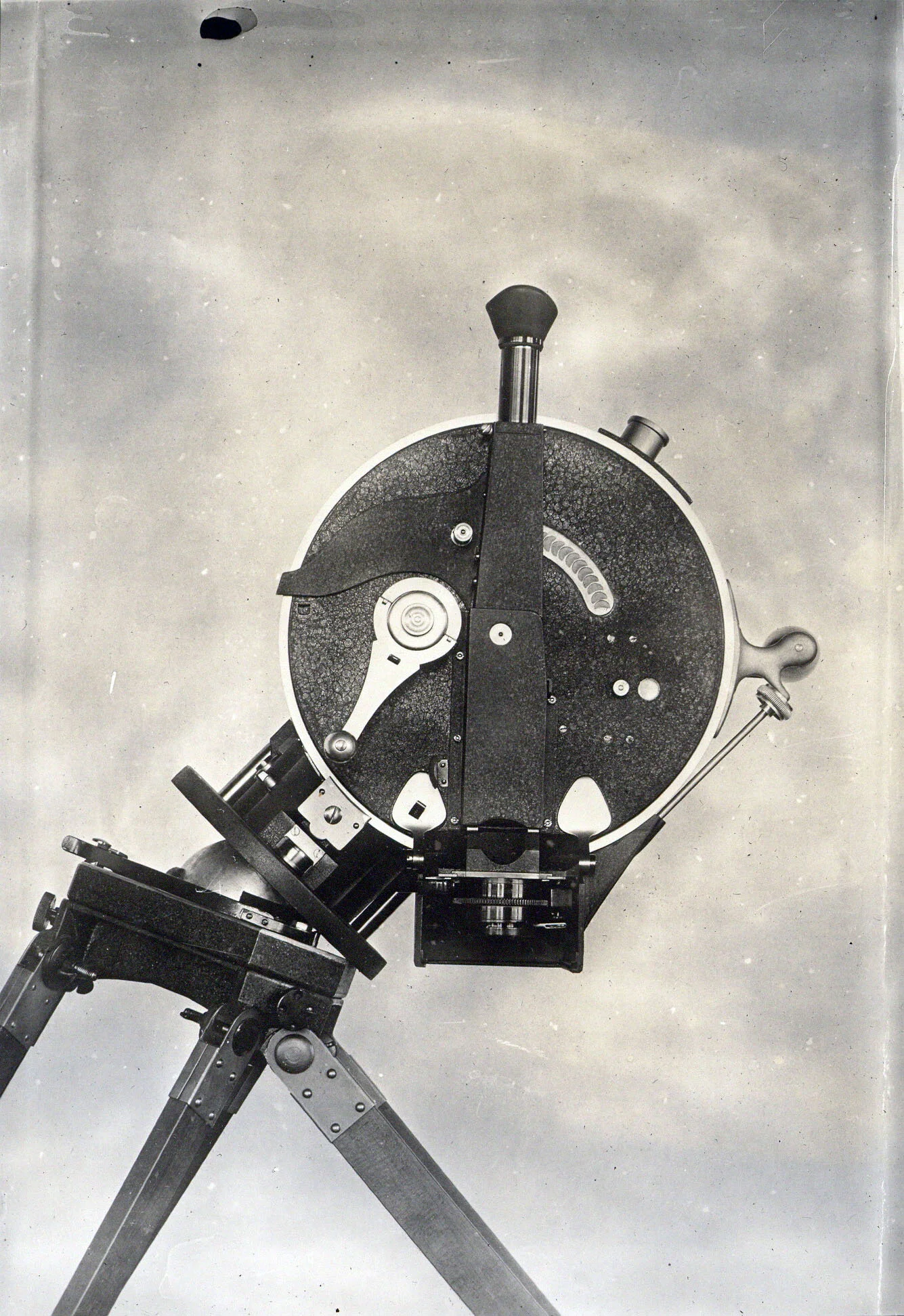 cinematographic apparatus — Kino Cameras