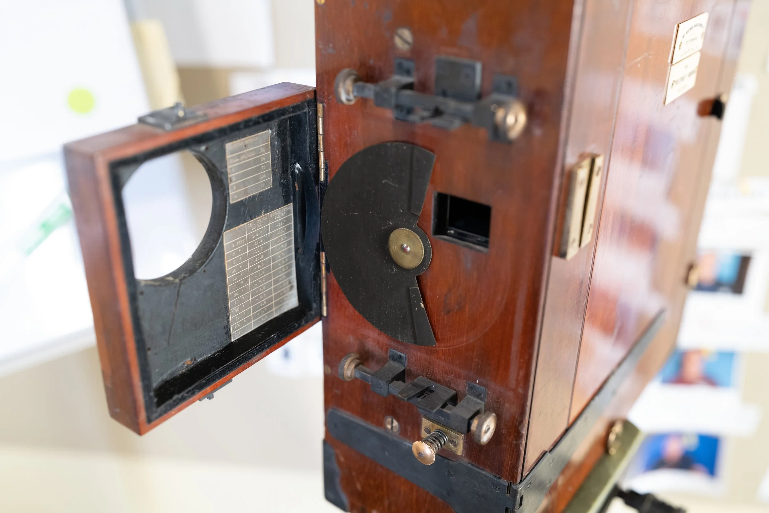 1908 Prestwich Model 5 Kinematograph — Kino Cameras