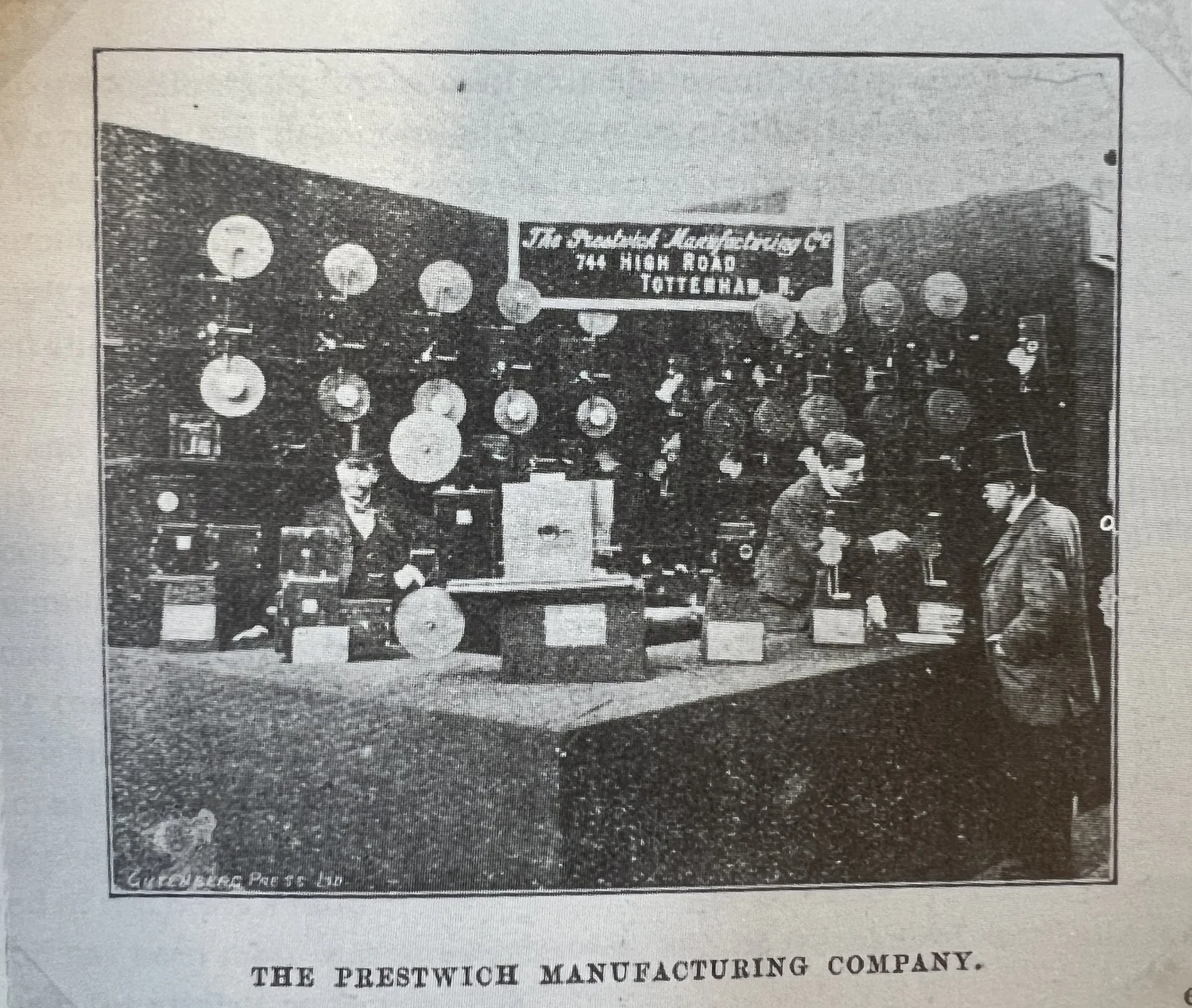 1908 Prestwich Model 5 Kinematograph — Kino Cameras