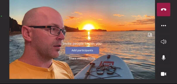 Change your background for a Microsoft Teams meeting on mobile — Modern ...