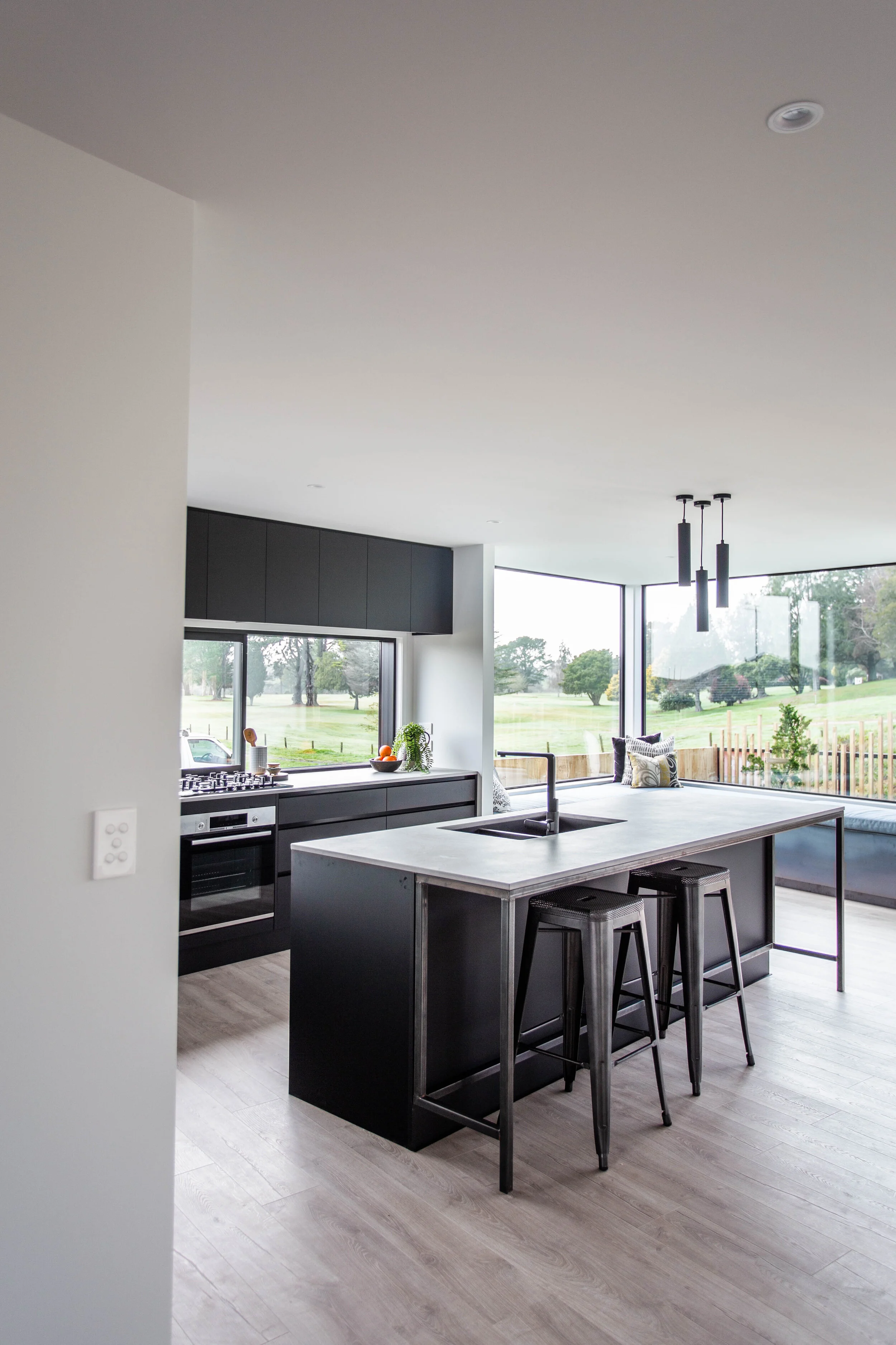 New Home Builders Hamilton NZ — Iconic Construction