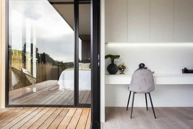 Hamilton Builders | Iconic Construction