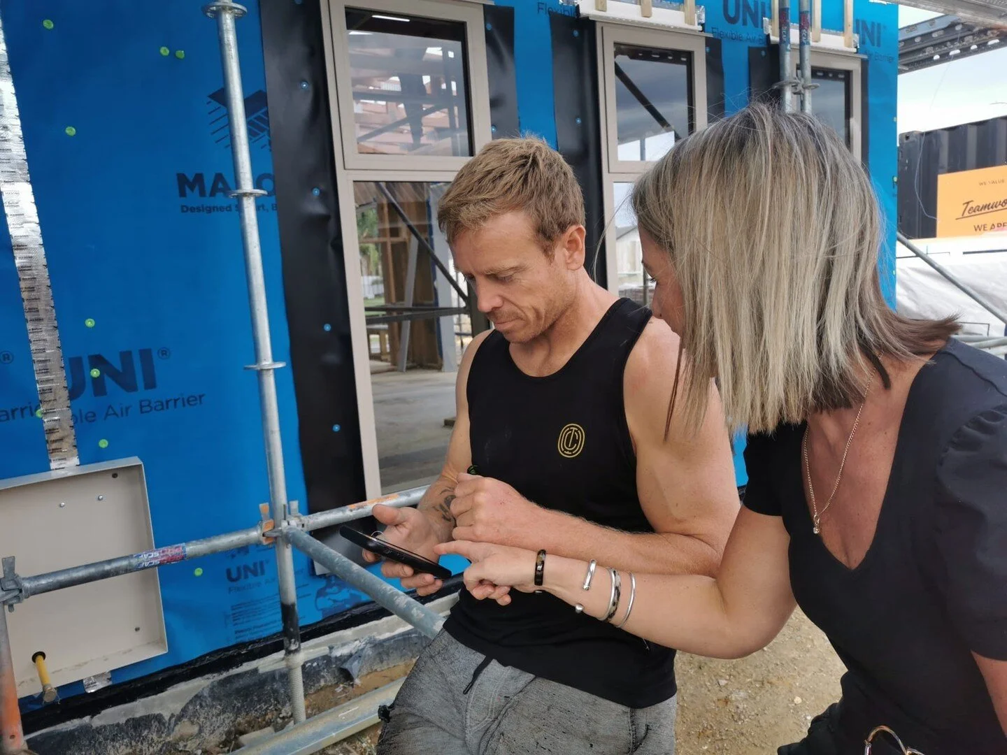 Contact Us — Iconic Construction