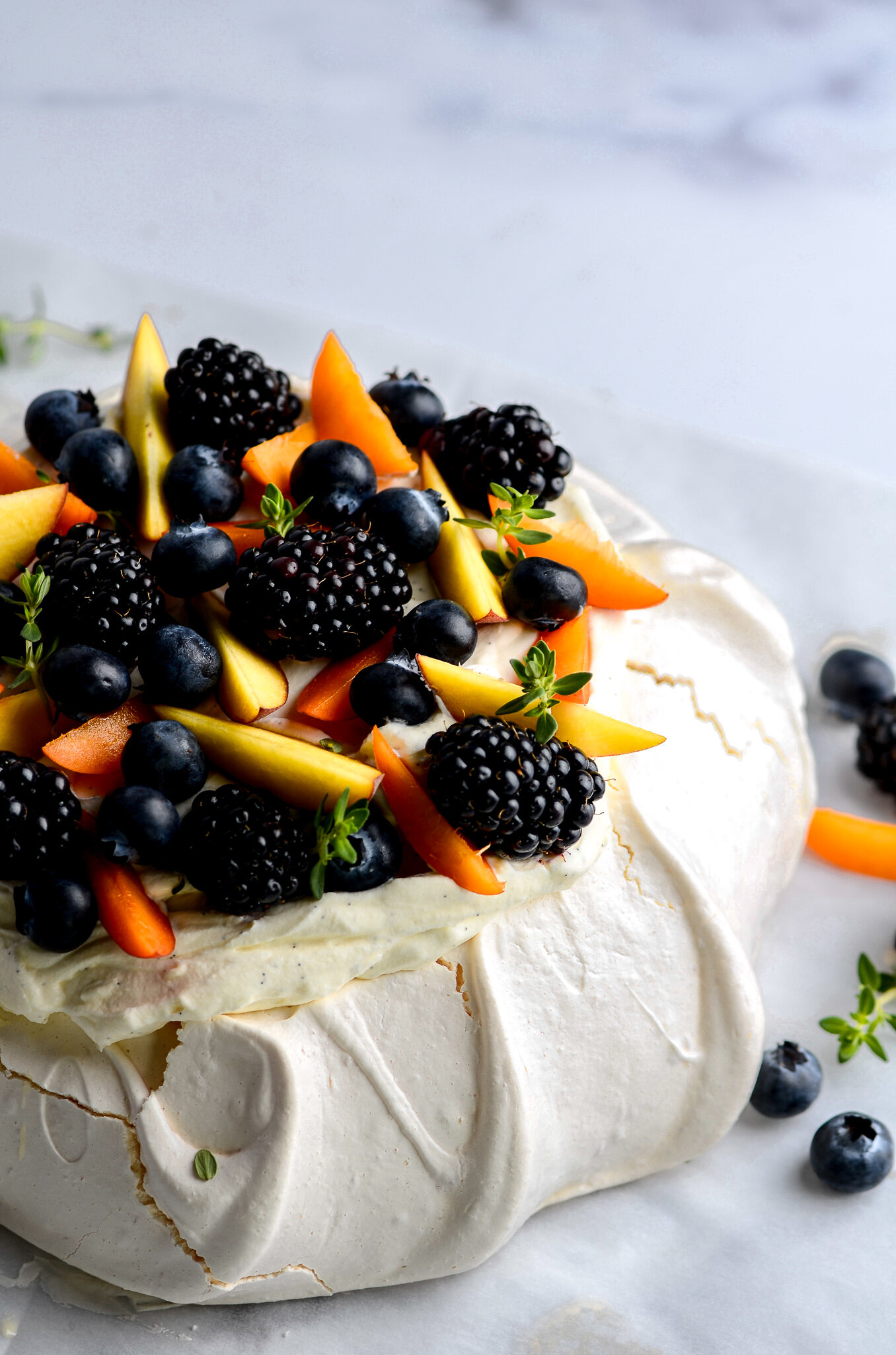 Summer Berry Pavlova — CONSOMMÉ