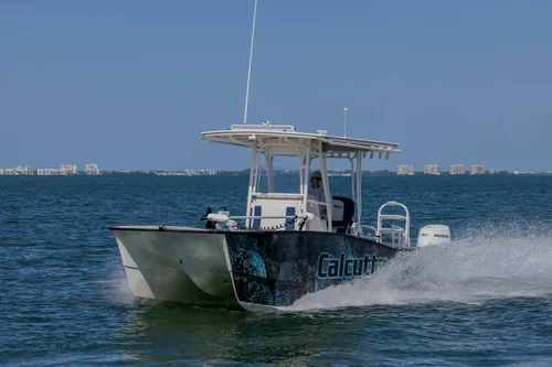 Calcutta 263 Catamaran — Calcutta Marine International LLC