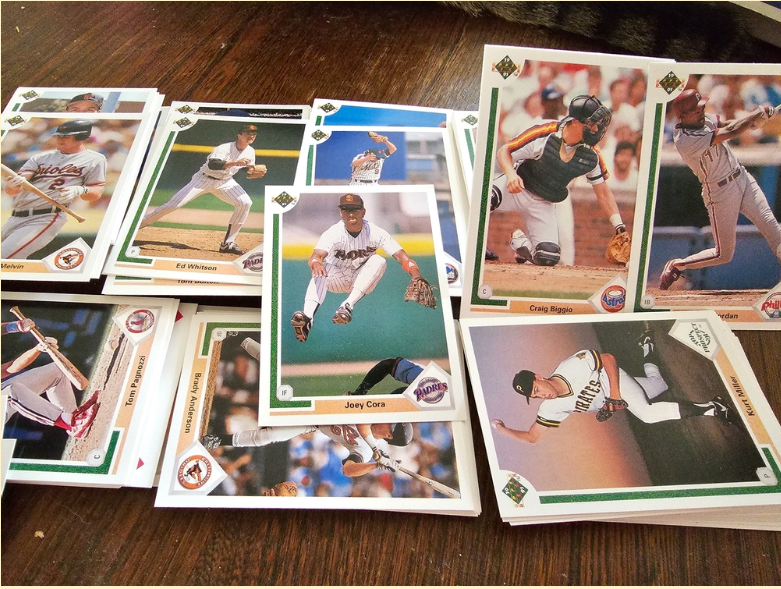 24 Most Valuable Collectibles That Are Worth Money — blog.shopgoodwill ...