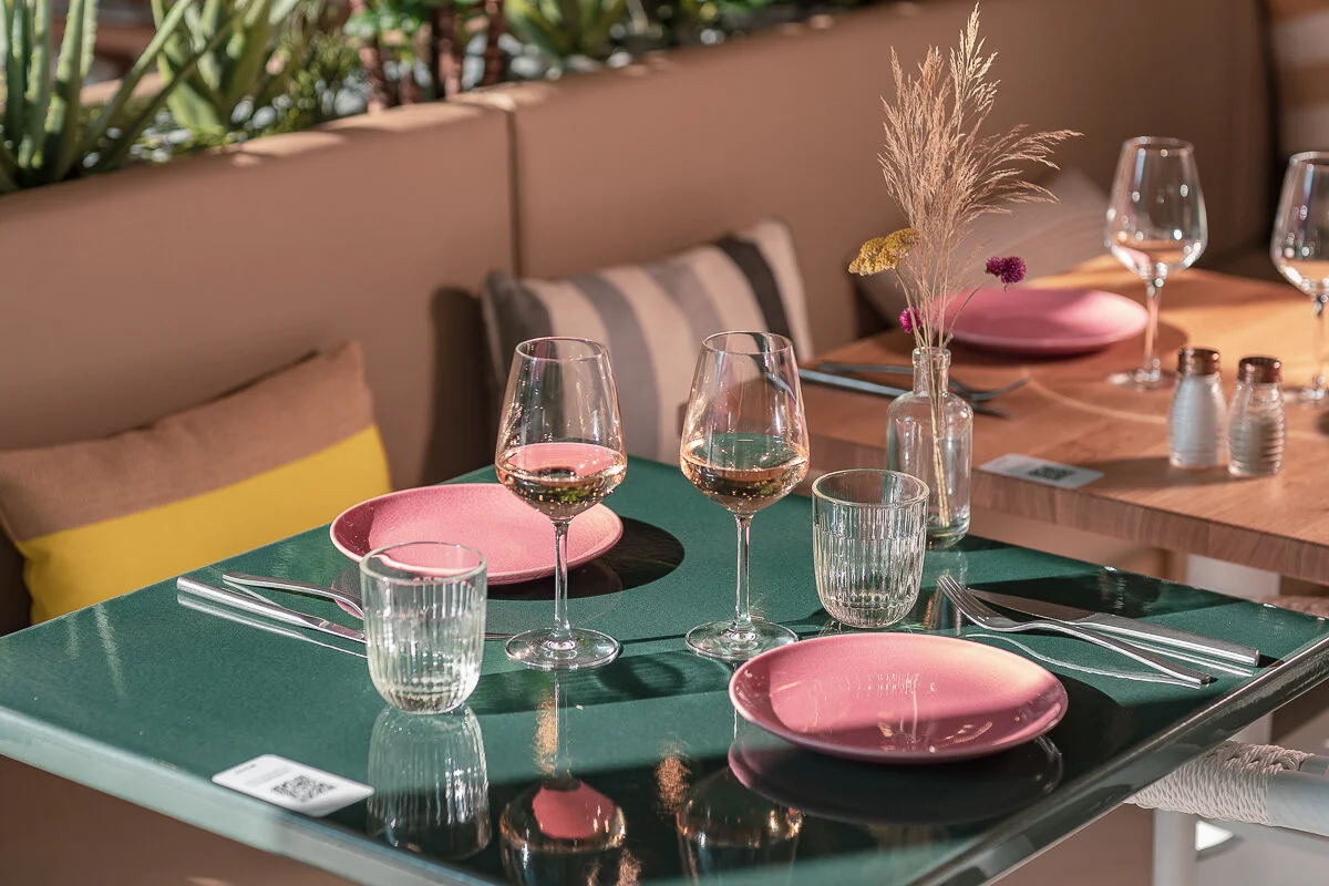 Le Restaurant — Rosé