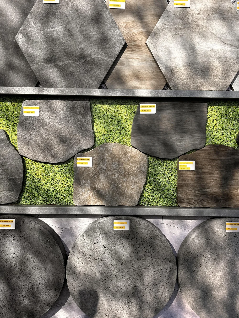 Stapstenen voor in de tuin kopen? | Moderne staptegels & tuinpaden ...