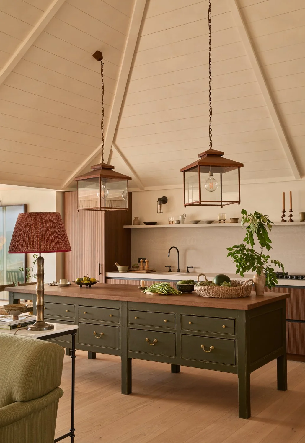 English Beach House — Isabella Worsley | Commercial & Residential Design