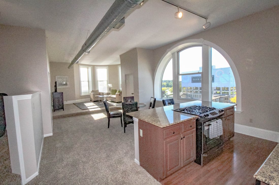 William Brown Lofts Apartments | First Midwest Rentals