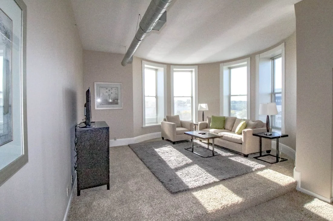 William Brown Lofts Apartments | First Midwest Rentals
