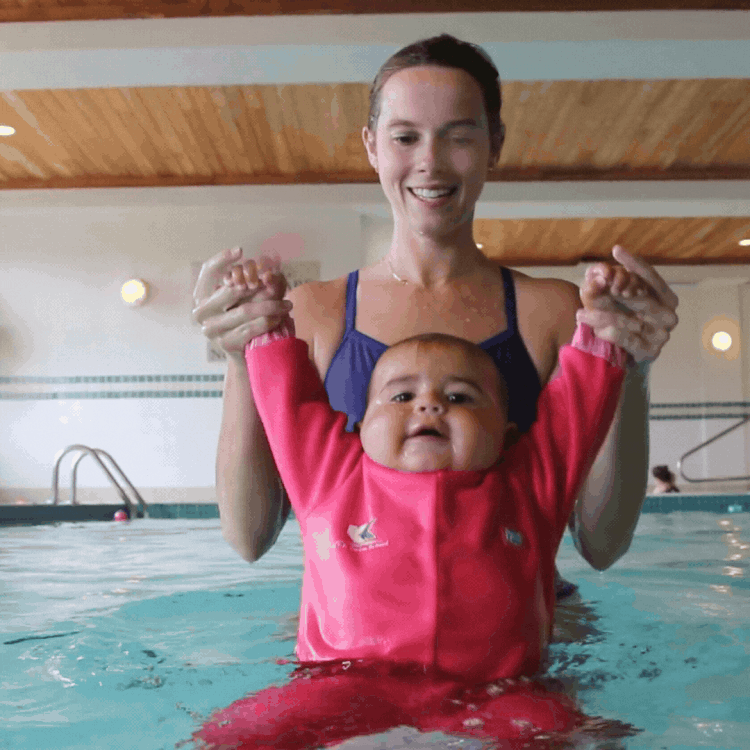 Understanding the Natural Reflexes That Help Babies Adjust to Water ...