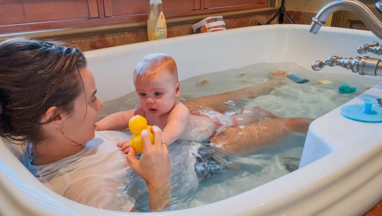 Bath & Pool Toys for Babies (Safety & Tips) — Watermellow Swim School ...