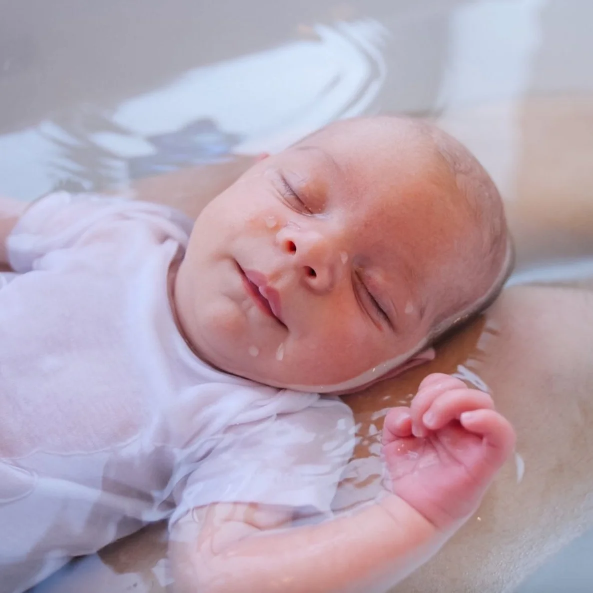 Understanding the Natural Reflexes That Help Babies Adjust to Water ...