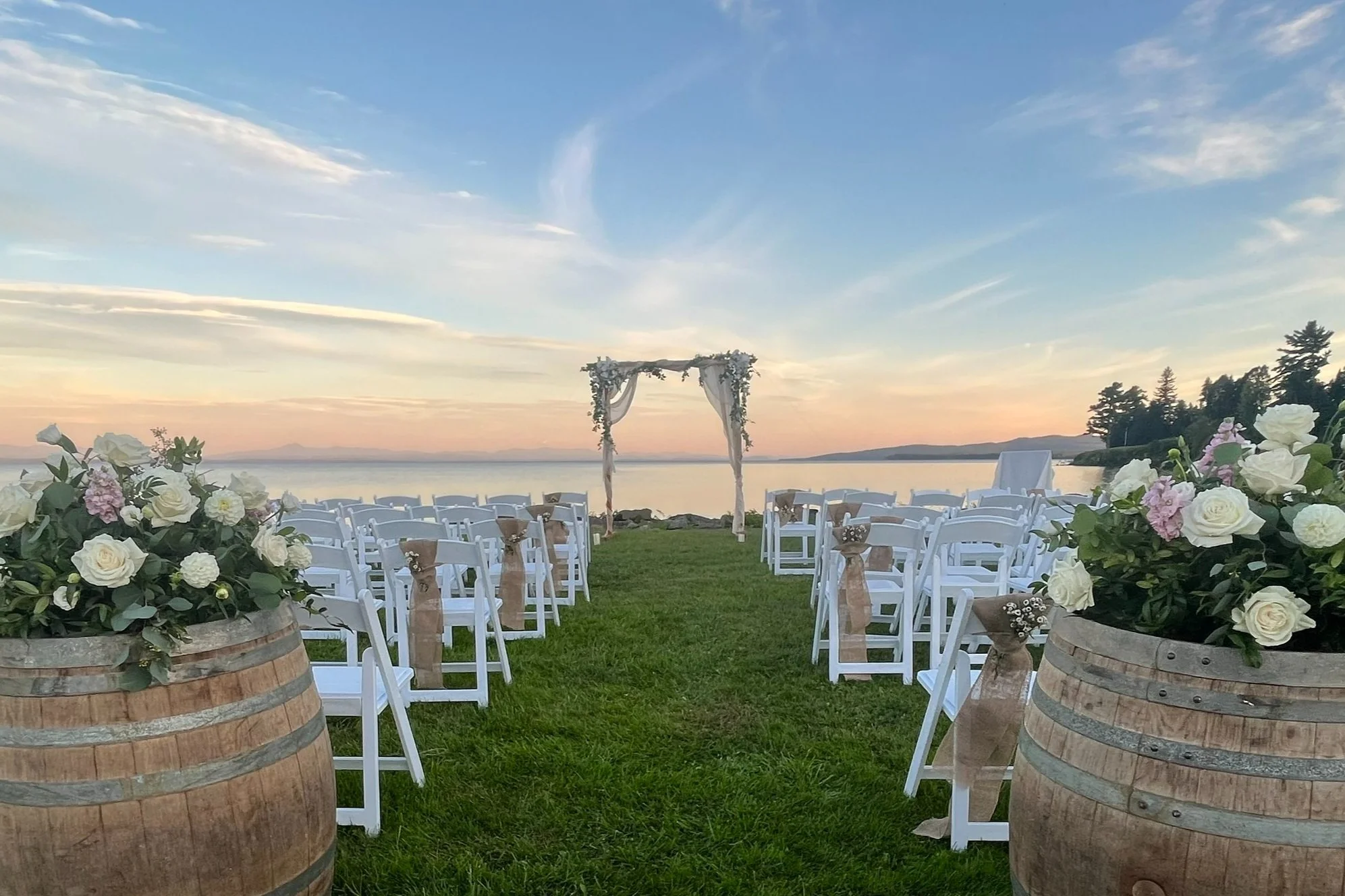 Valcour Inn & Boathouse