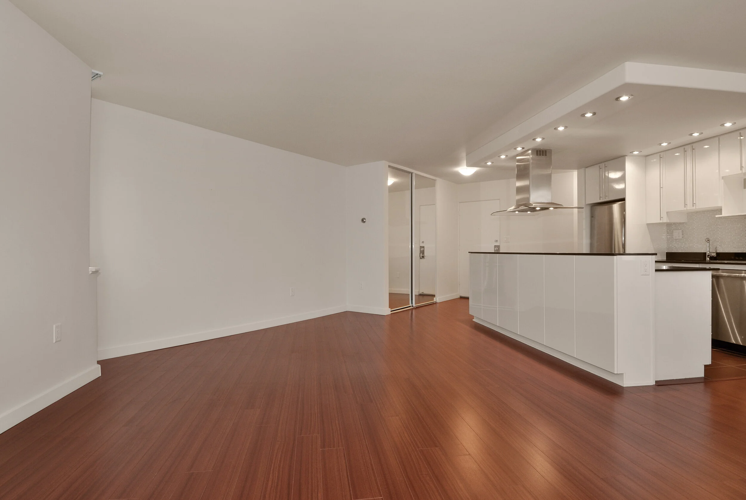 Large Two Bedroom for Rent — Beach Towers