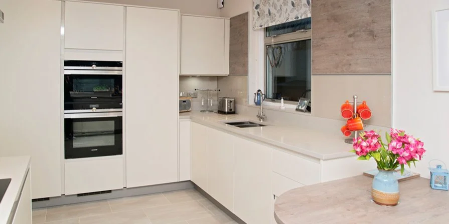 Modern Matt Beige Kitchen Glasgow | Affordable Luxuries