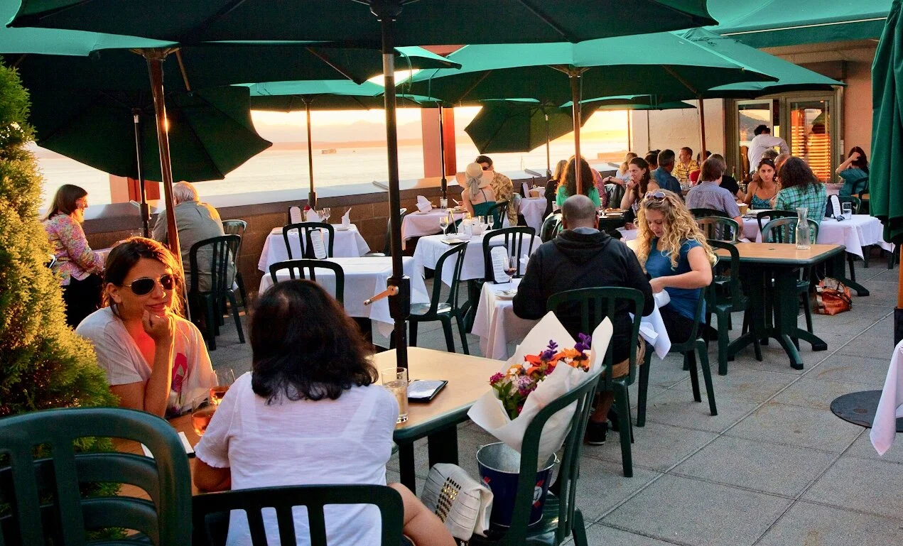 Maximilien - French Romantic Restaurant - Pike Place Market, Downtown ...