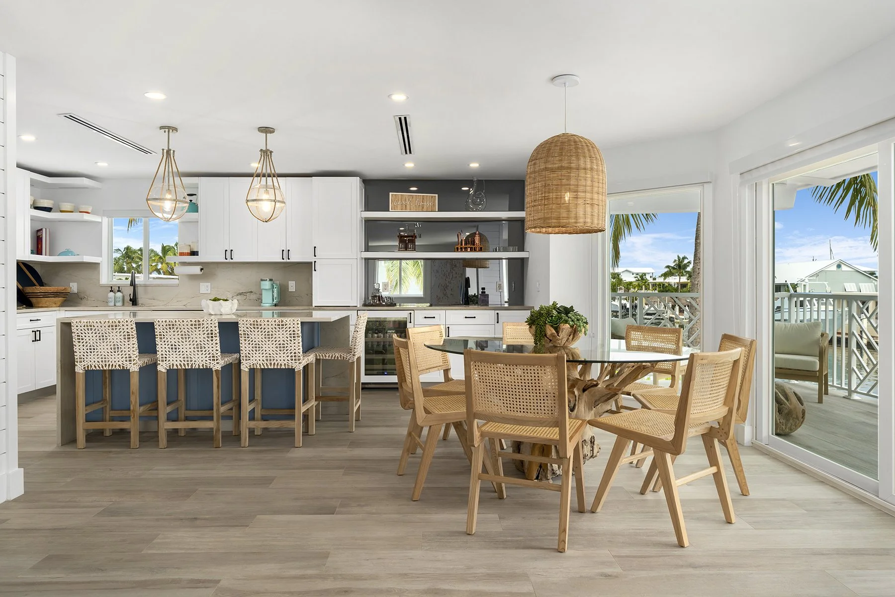 Capturing the Unique Charm of Venetian Shores: A Canal-Front Home — 1 ...