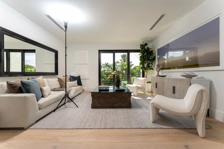1 OAK Studios | Miami Real Estate Photography and Premier Creative ...