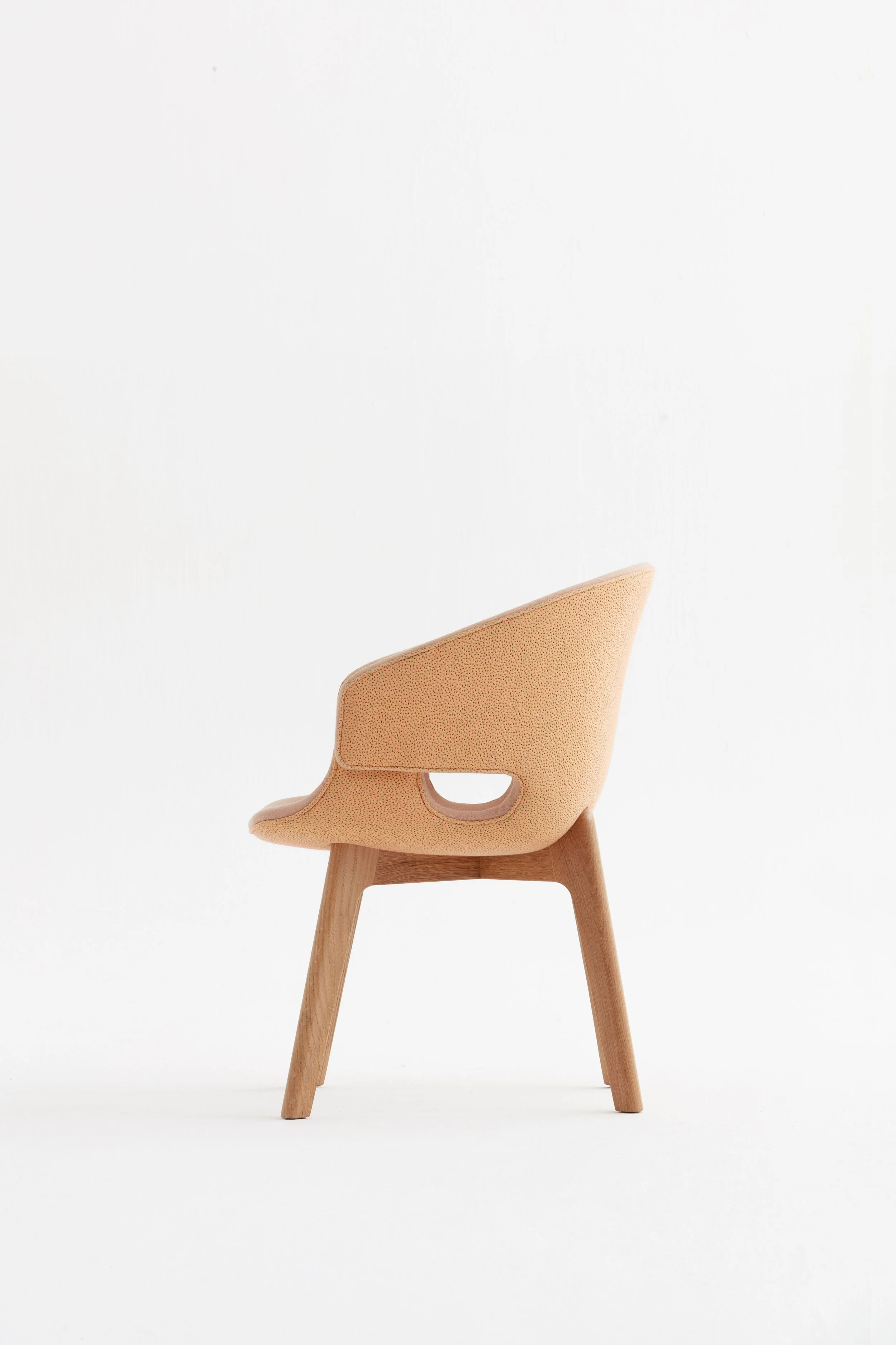 HUG — YUHSIEN DESIGN STUDIO