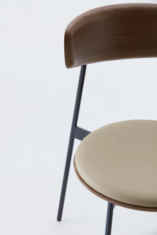 STARBUCKS Coffee chair — YUHSIEN DESIGN STUDIO