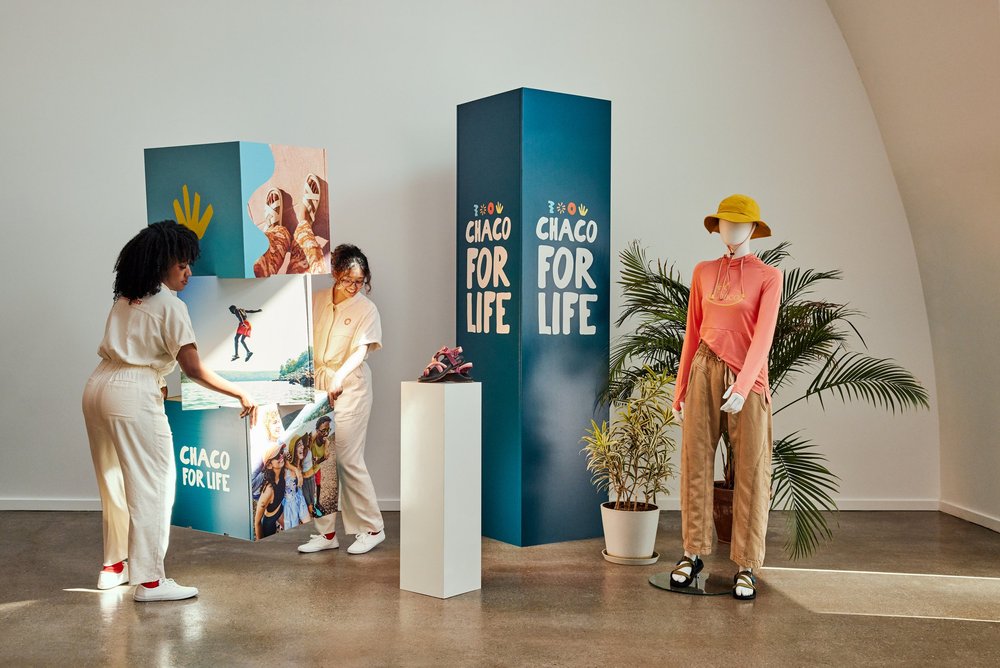 Stacking Cubes — Brightformat