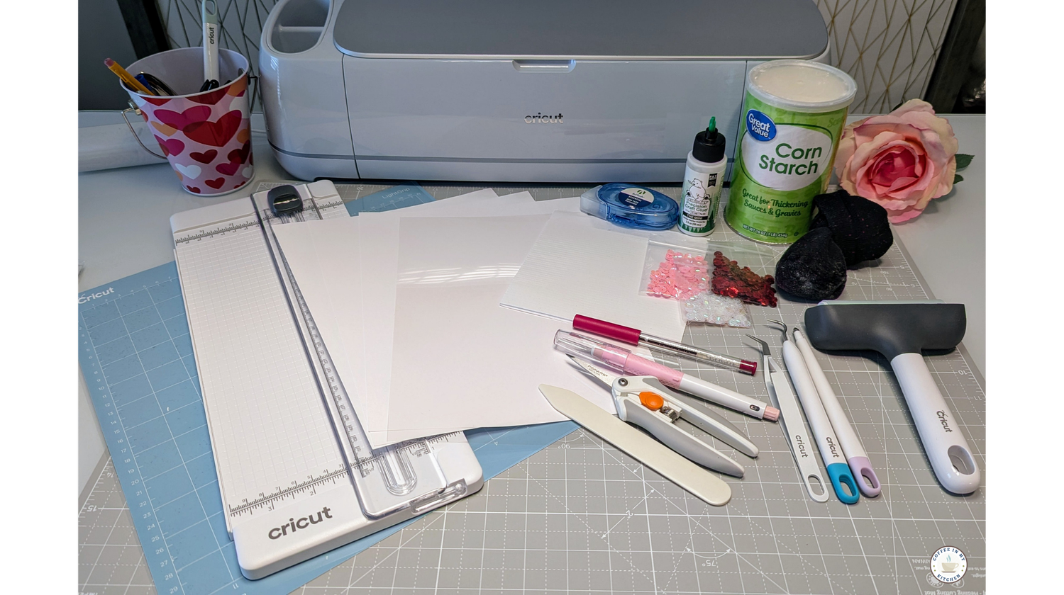 How to Make a Heart Shaker Card: A Fun and Easy DIY Tutorial — Coffee ...