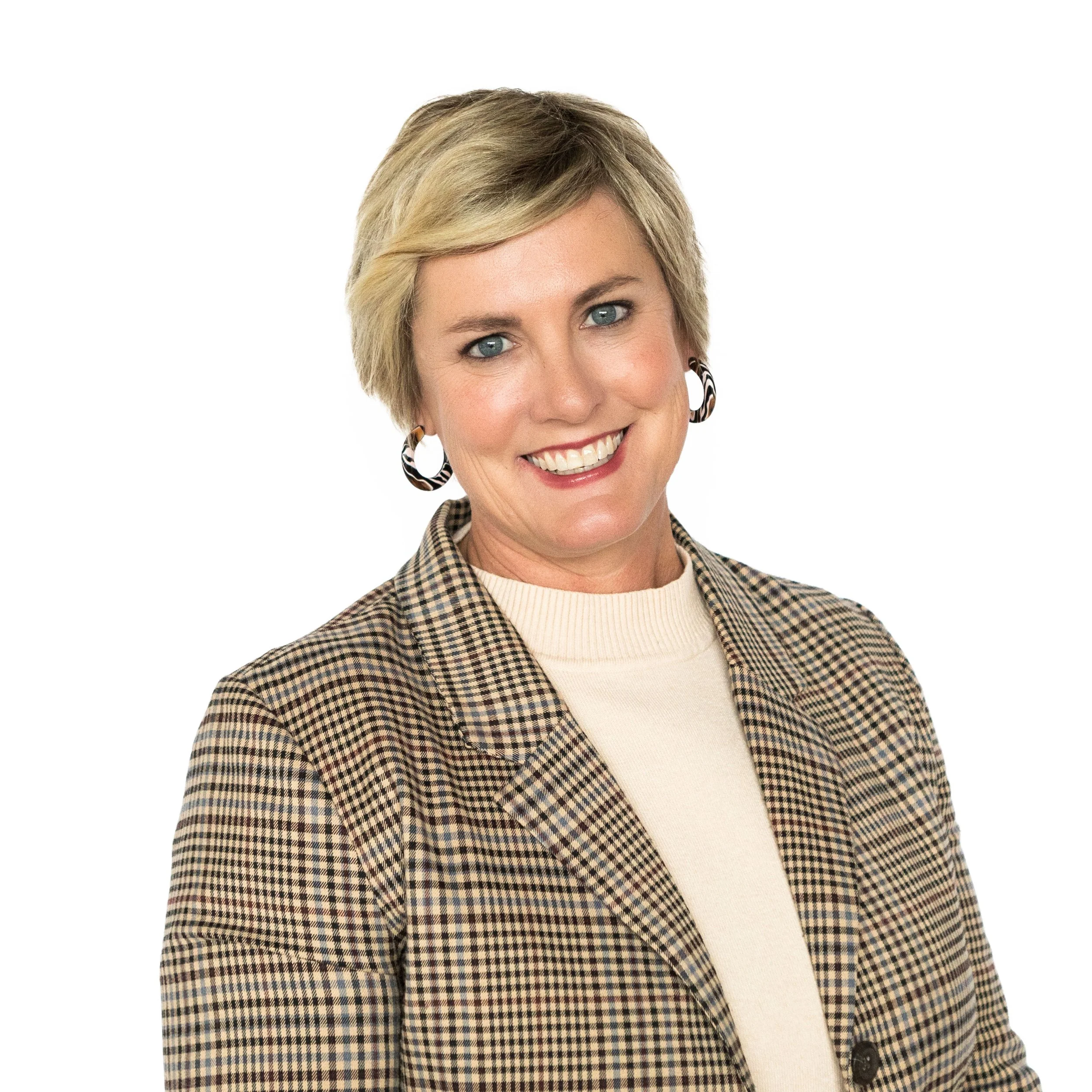 Team > Amy Carlsen — Rokos Advisors