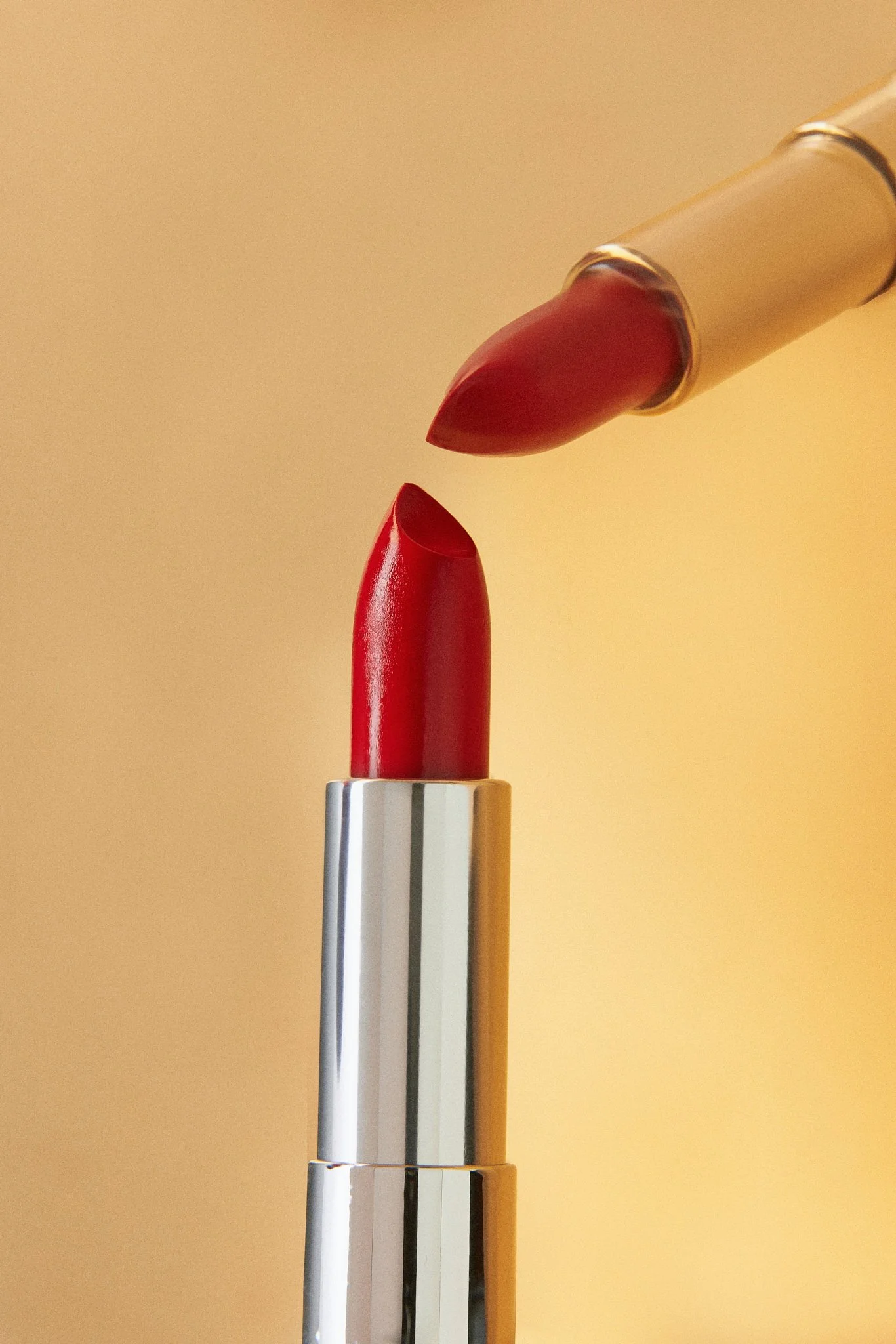 Product: Beauty / Food+Beverage / Jewellery — Rupert Laycock Photography