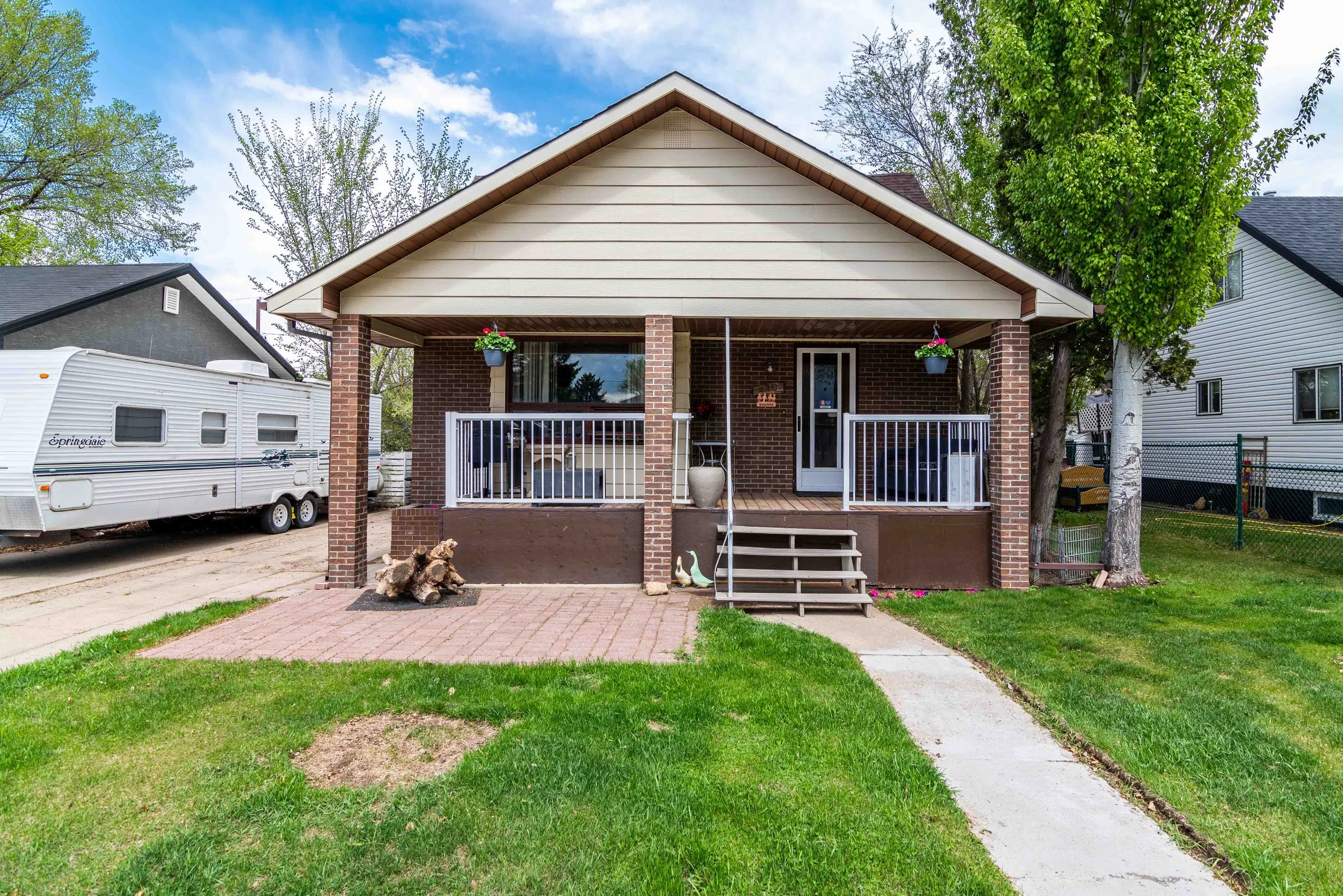 Listings — Julia Lacey Realtor