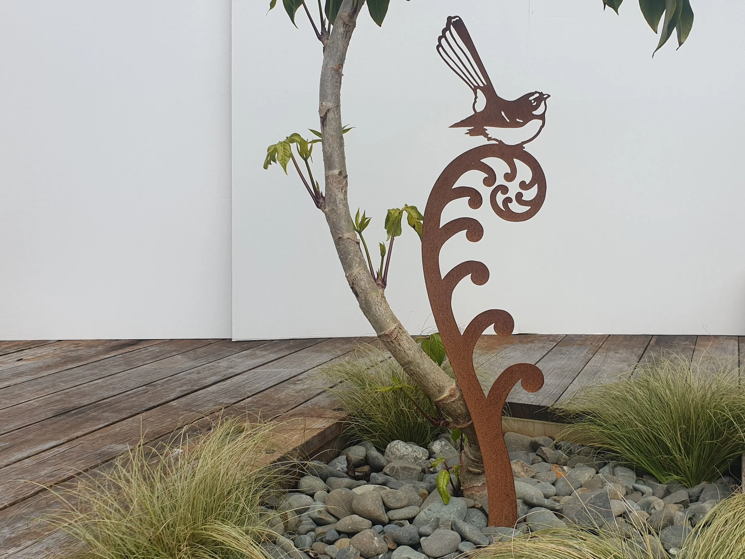 Mounted Fantail 1 — Steel Art NZ