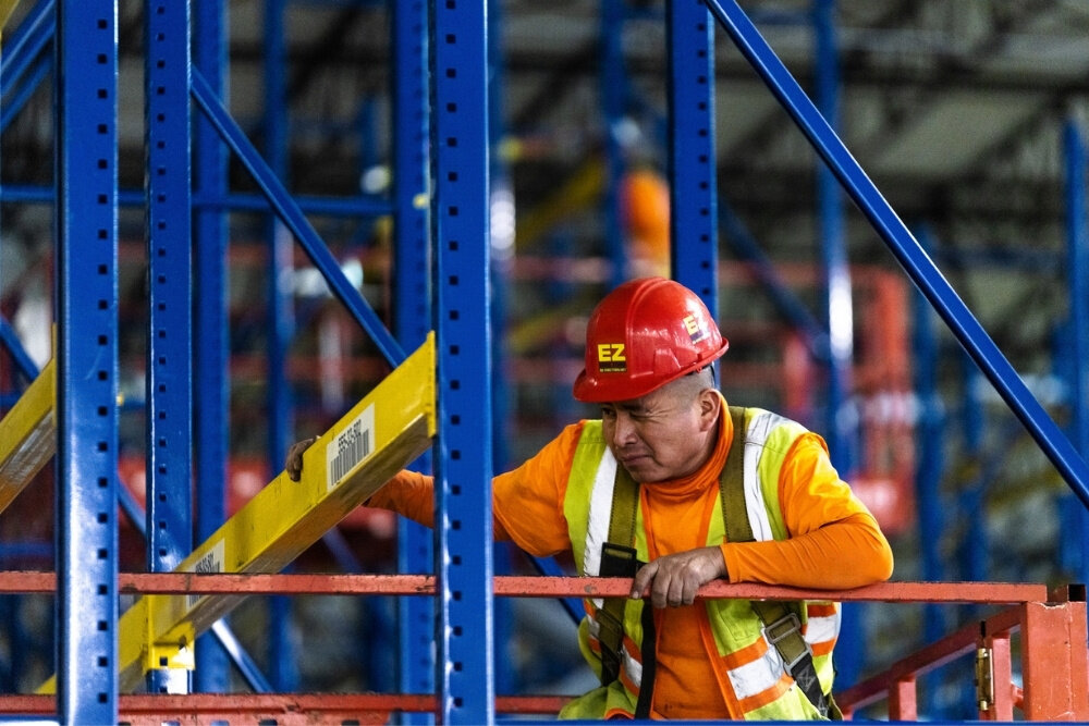 EZ Erectors | Full-service rack system installation and steel erection ...