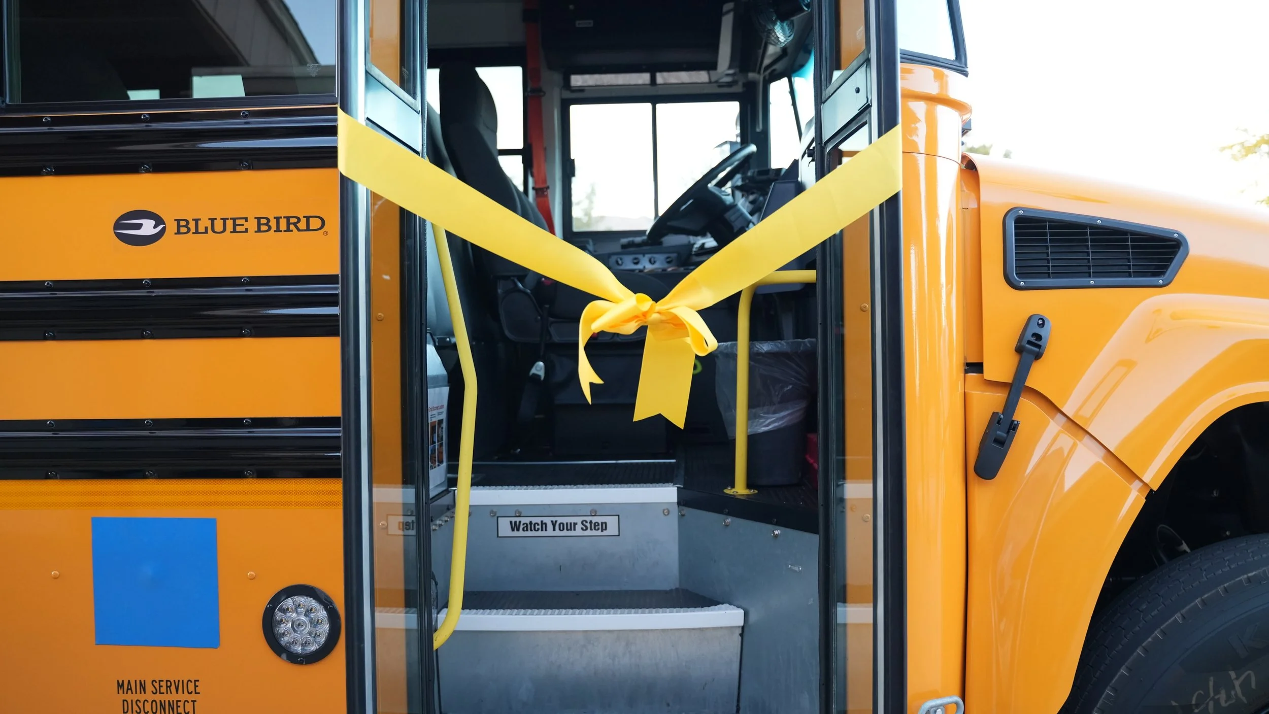 Northern Arizona School District Celebrates First Electric Bus — Local ...