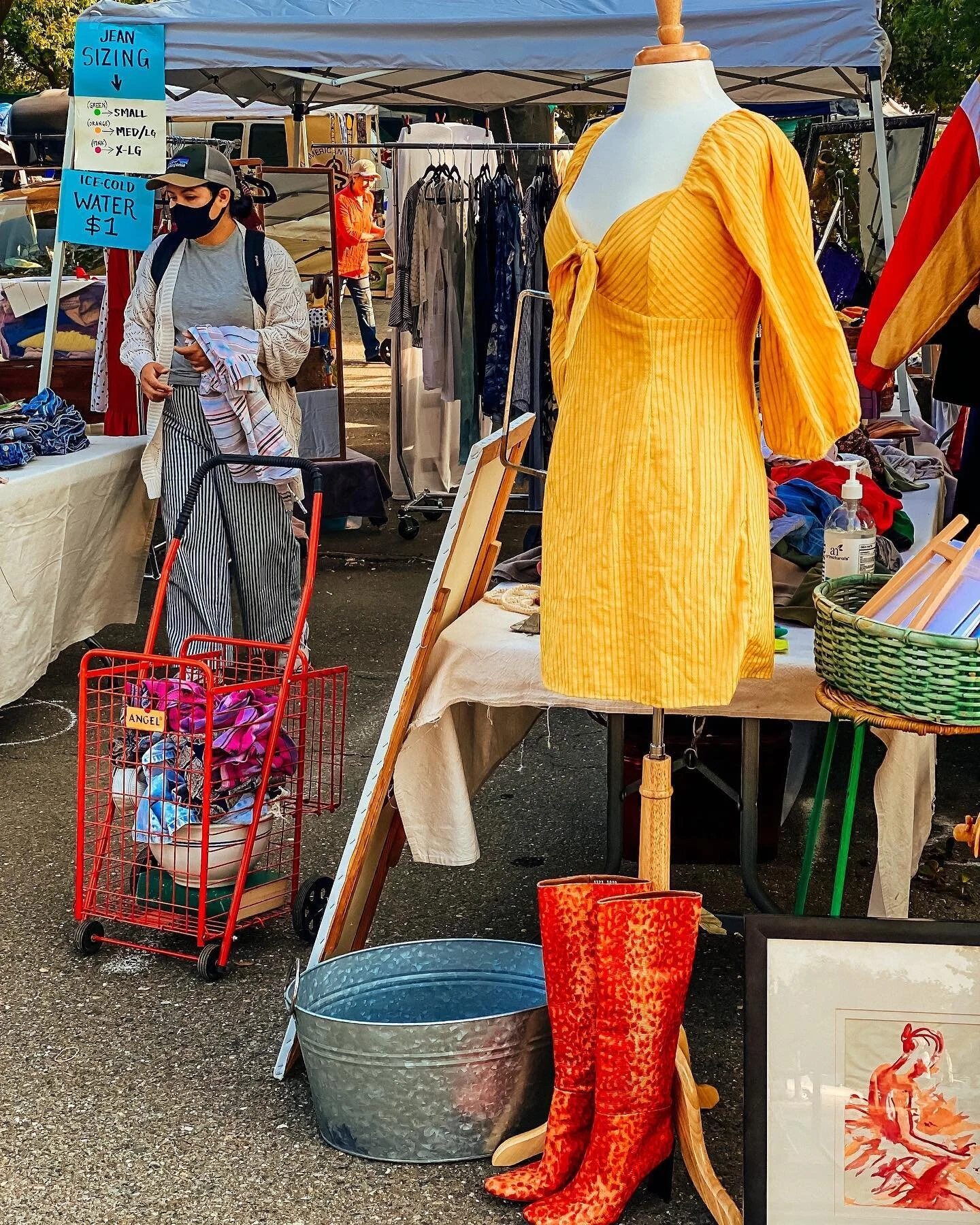 Vintage Flea Market Sign
