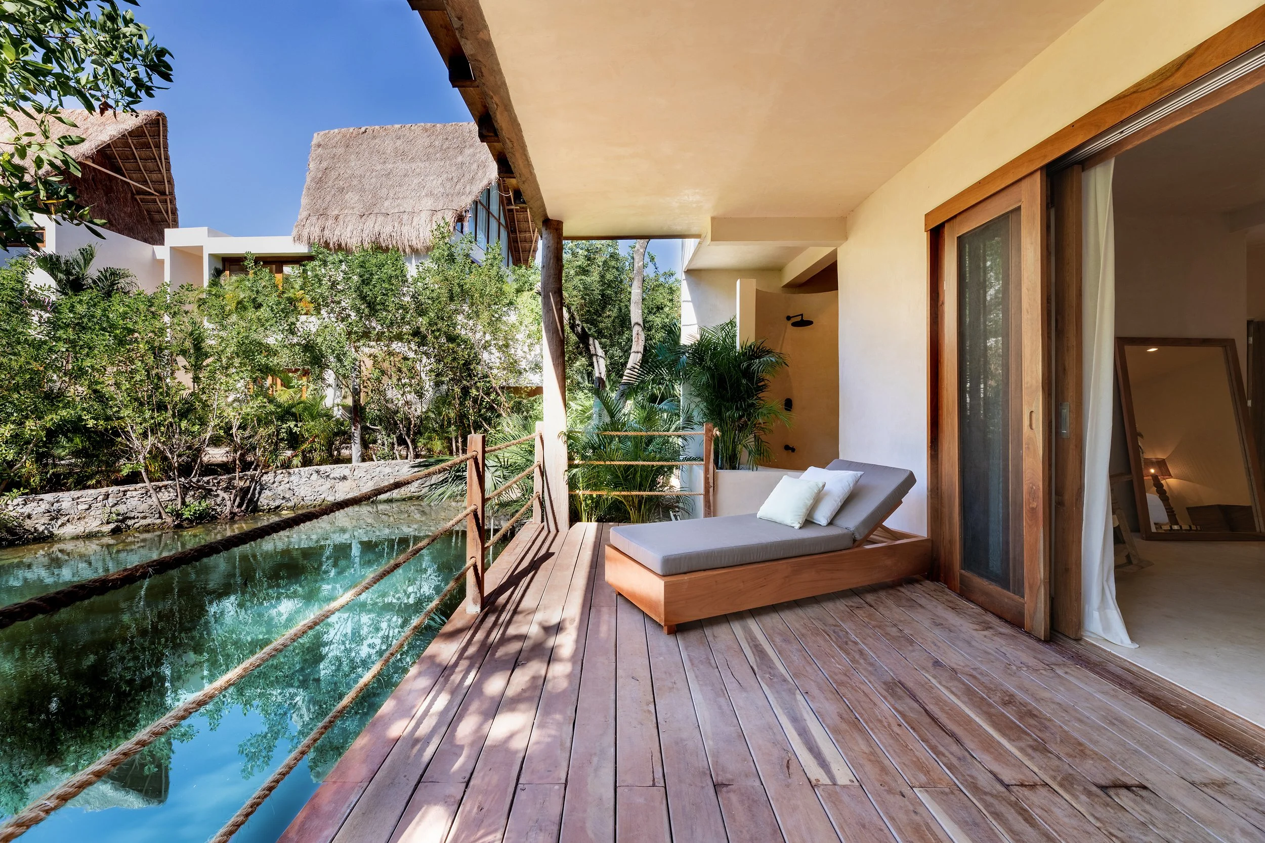 CENOTE SUITE LOWER — La Valise Tulum