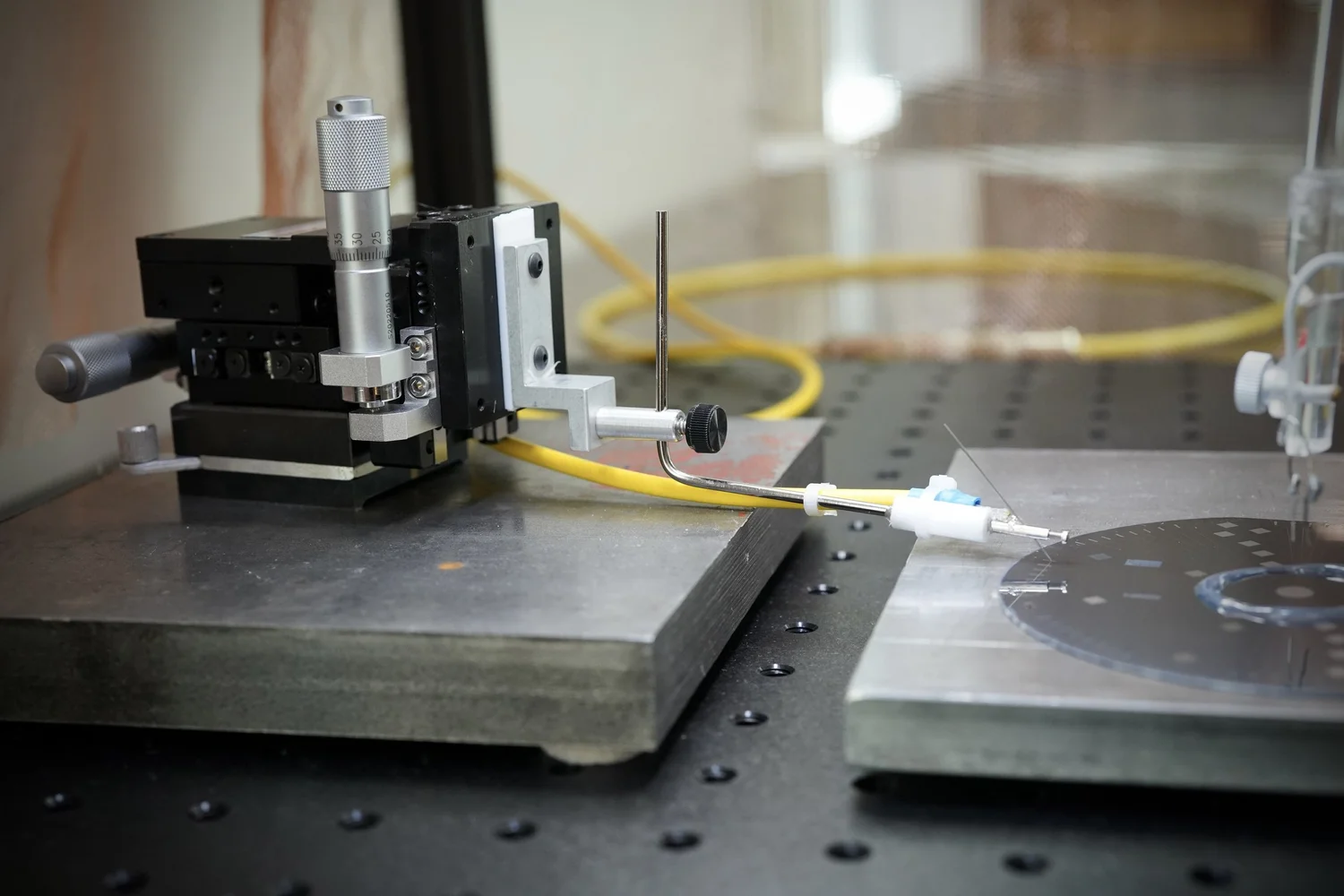 DIY Probe Station — Gonzales Lab