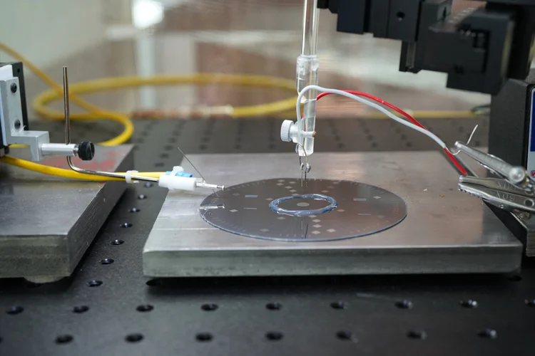 DIY Probe Station — Gonzales Lab