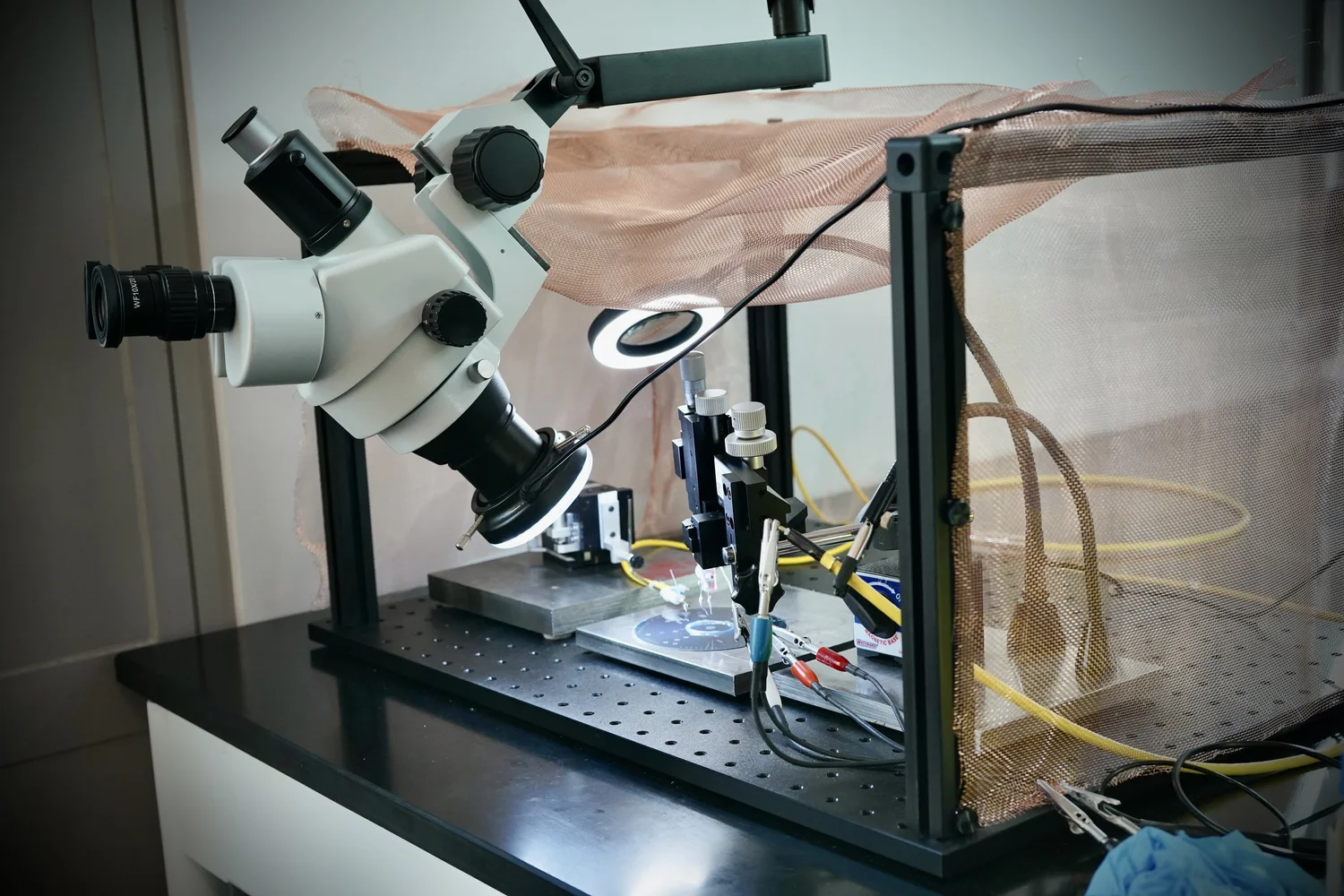 DIY Probe Station — Gonzales Lab