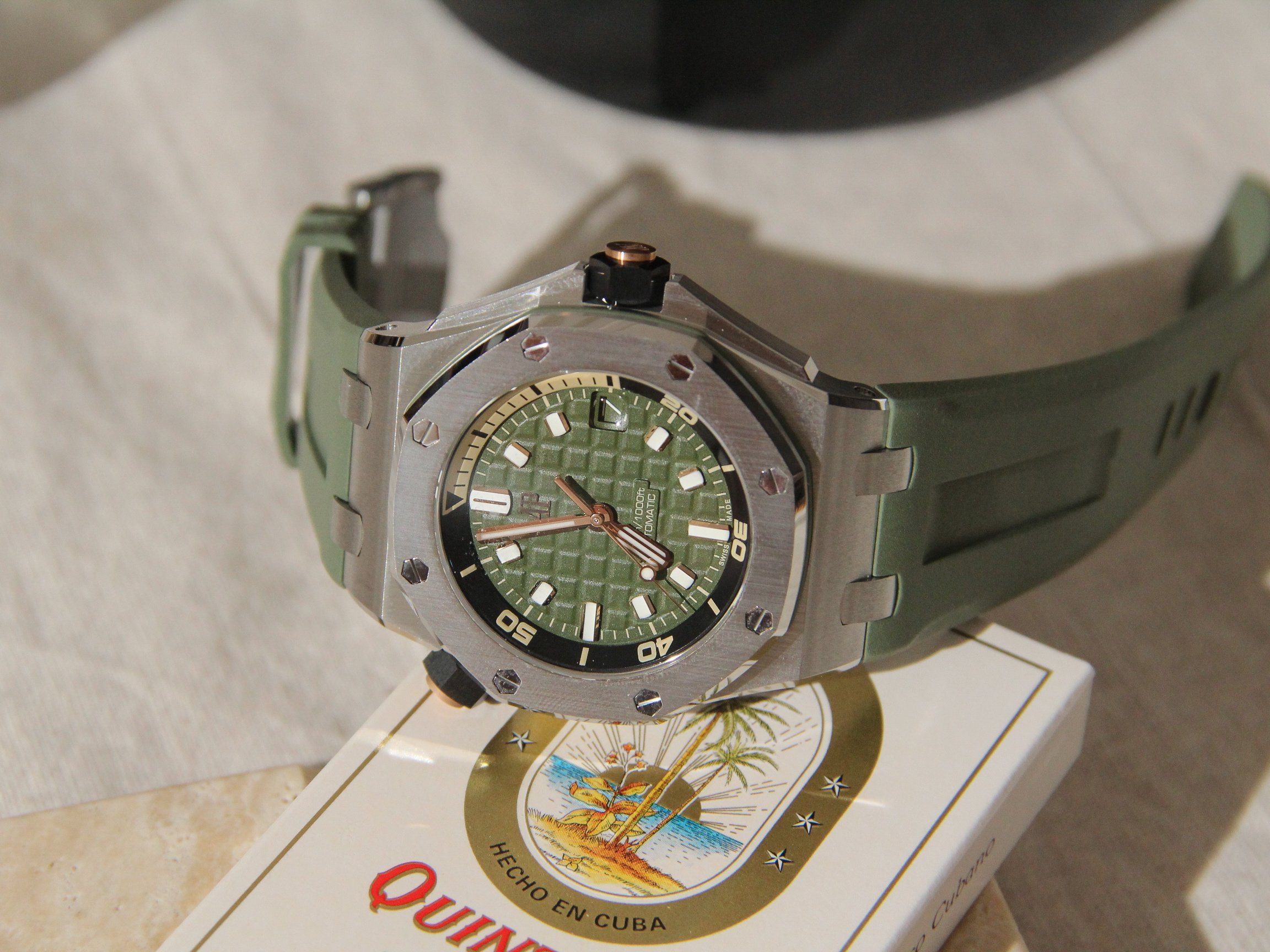 Audemars Piguet Royal Oak Offshore 15720ST "Khaki Green" — The ...