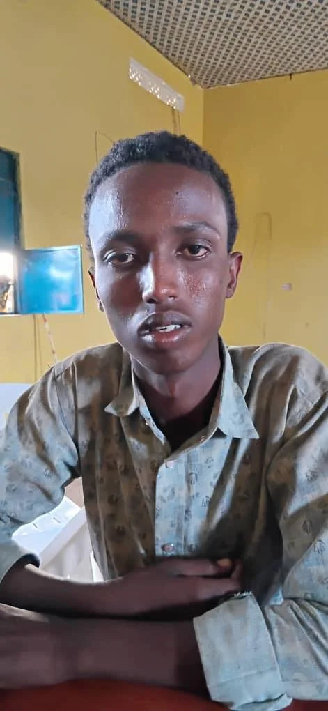 CABAAS OO ISU DHIIBAY CIIDAMADDA DFS EE KU SUGAN JL. — SUUQ-BACAAD MEDIA