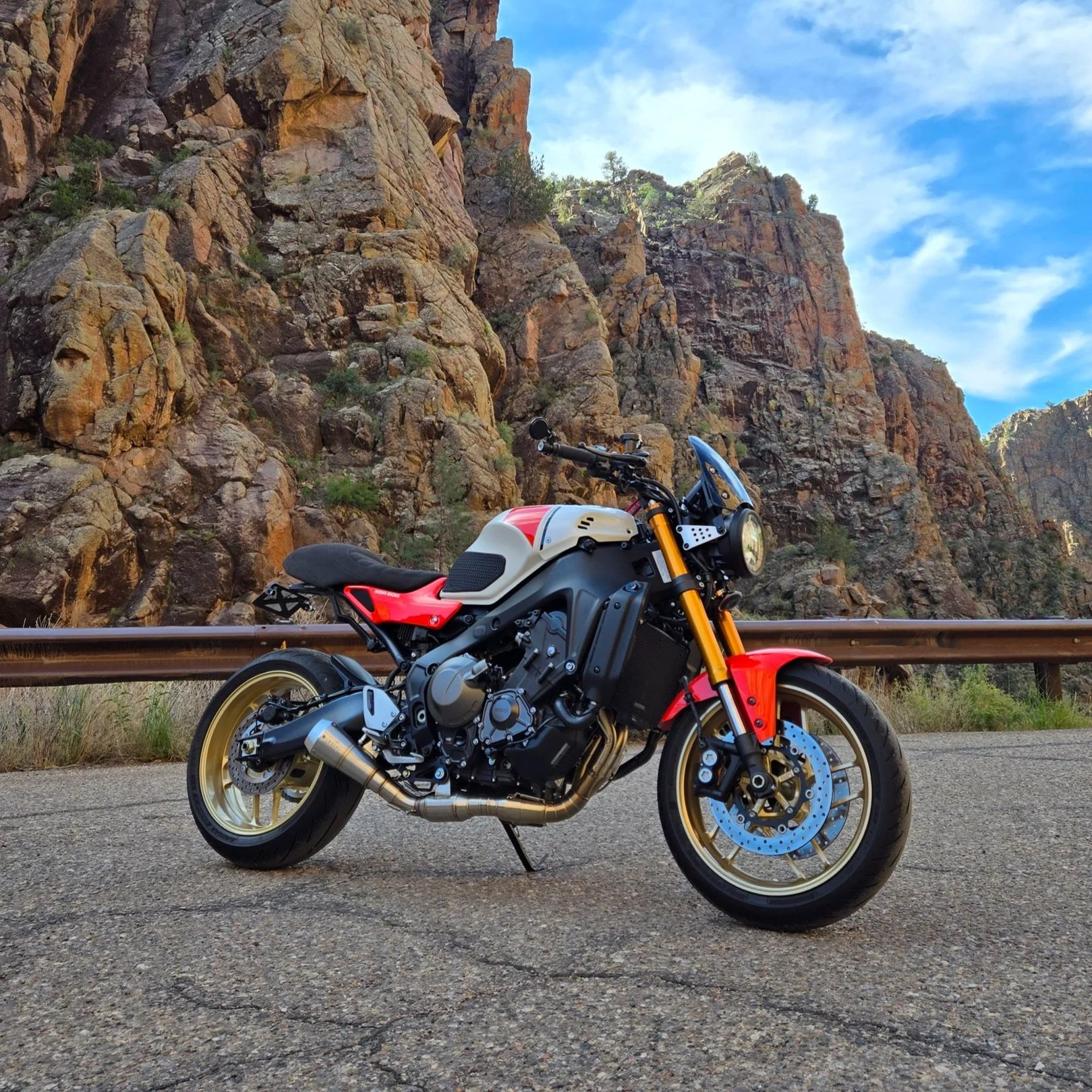 Throwback Mirrors | Universal Motorcycle Bar End Mirrors — KELPI CUSTOM ...