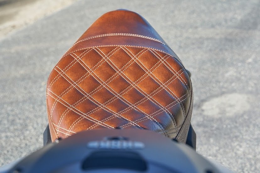Yamaha XSR700 Custom Seat Trim | Comfort — KELPI CUSTOM MOTO