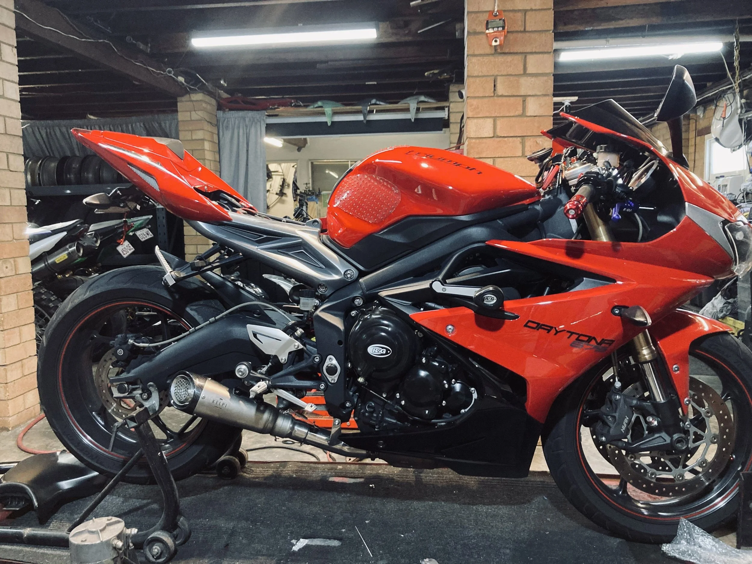 Yamaha MT09 & XSR900 Full Stainless Exhaust System | CP3 — KELPI CUSTOM ...