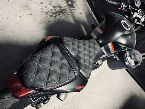 Custom Comfort Seat for the Yamaha MT07 — KELPI CUSTOM MOTO
