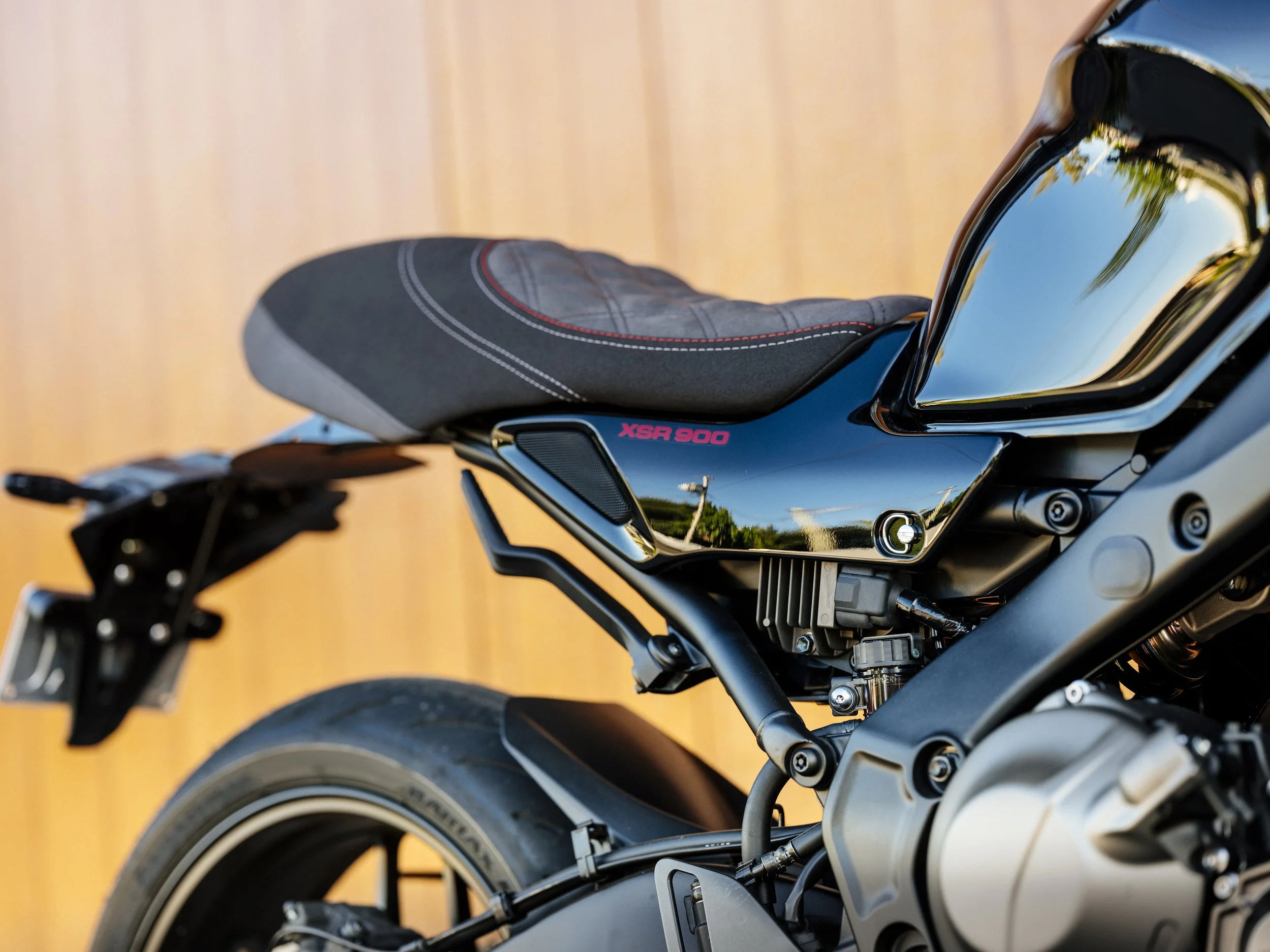 Kelpi Crosser Carbon Fatbar — KELPI CUSTOM MOTO