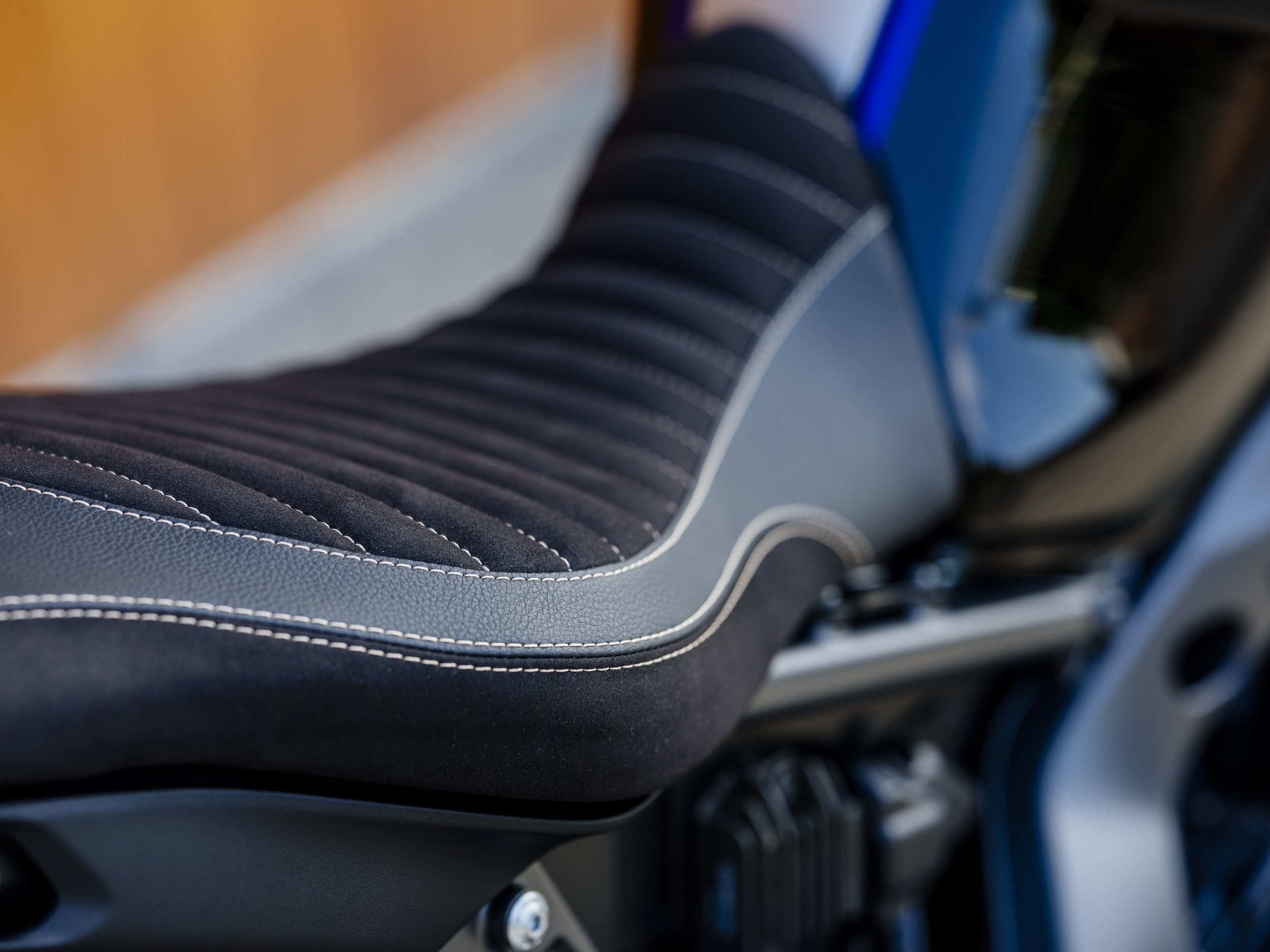 Custom Comfort Seat for the Yamaha MT07 — KELPI CUSTOM MOTO