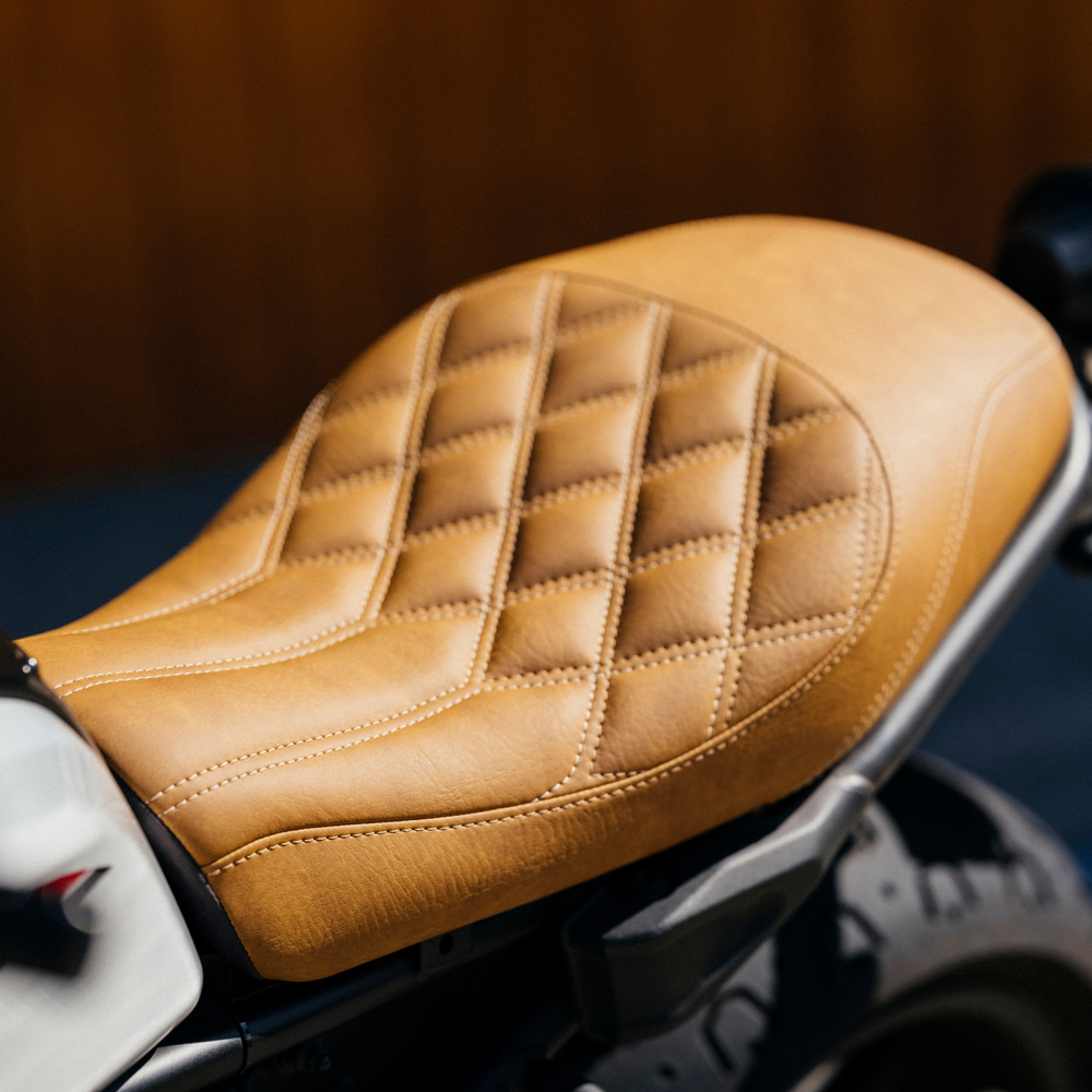 Yamaha XSR700 Custom Seat Trim | Comfort — KELPI CUSTOM MOTO