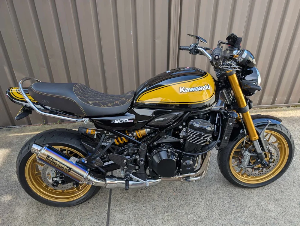 Kawasaki Z650RS Custom Seat | Custom Comfort Trim — KELPI CUSTOM MOTO