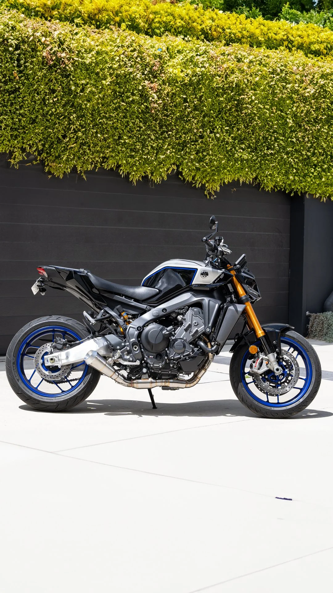 Yamaha MT09 & XSR900 Full Stainless Exhaust System | CP3 — KELPI CUSTOM ...